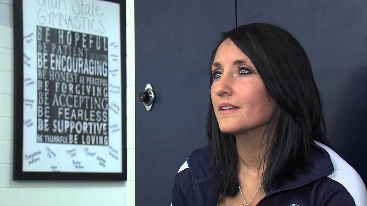 GET TO KNOW: Sophomore Bailey McIntire - YouTube