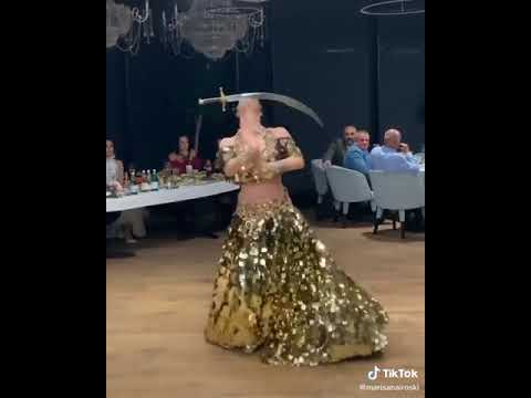 belly dance| with sword |Arab girl |#tiktok 🔥🔥