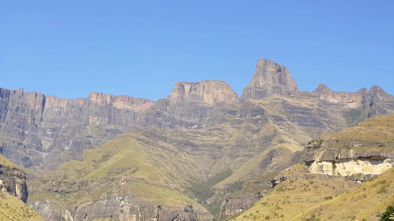 Thukela Gorge Hike, The Amphitheatre Northern Drakensberg - YouTube