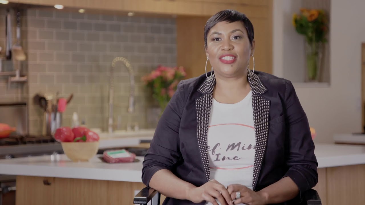 Chef Mimi celebrates spices it up with Impossible - YouTube