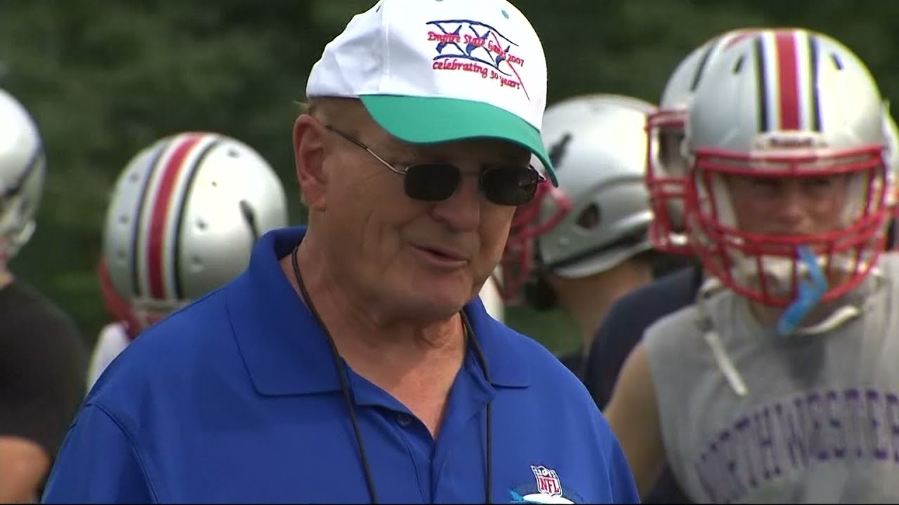 Somers football taps familiar face as new coach - YouTube
