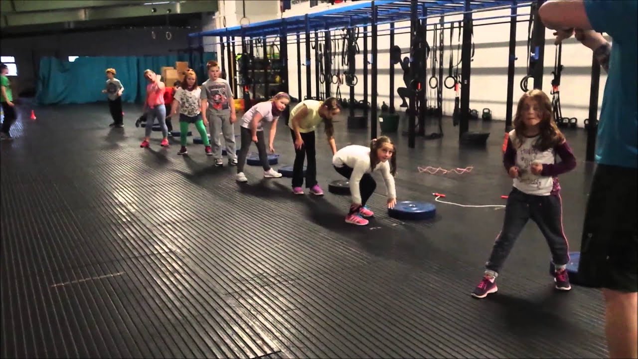 Crossfit Kids - YouTube