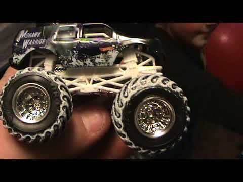 super waylon and his cousins unboxing monster trucks on christmas - YouTube