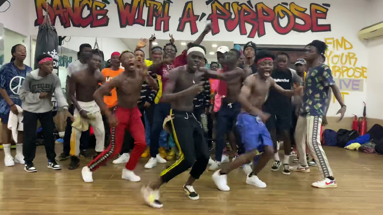 R2bees ft Sarkodie - Yawa Dance video by Dwp Academy - YouTube