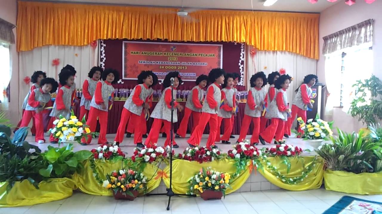 Action song skjb 2013 - YouTube