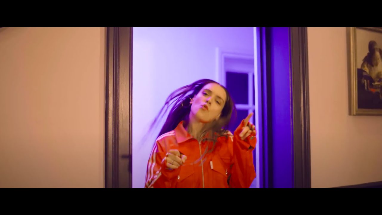 Anja - Giddily Giggling (Official Video) - YouTube