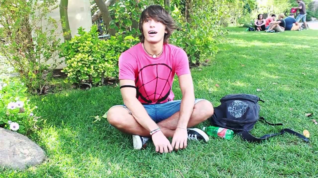 PeJo-Log #1 - 3 Settembre Army Of Laugh -The PeJo 2 - YouTube