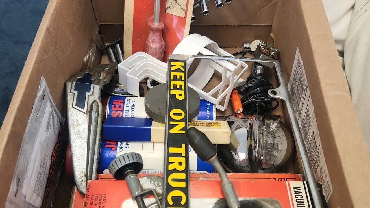 Yard Sale Box - YouTube