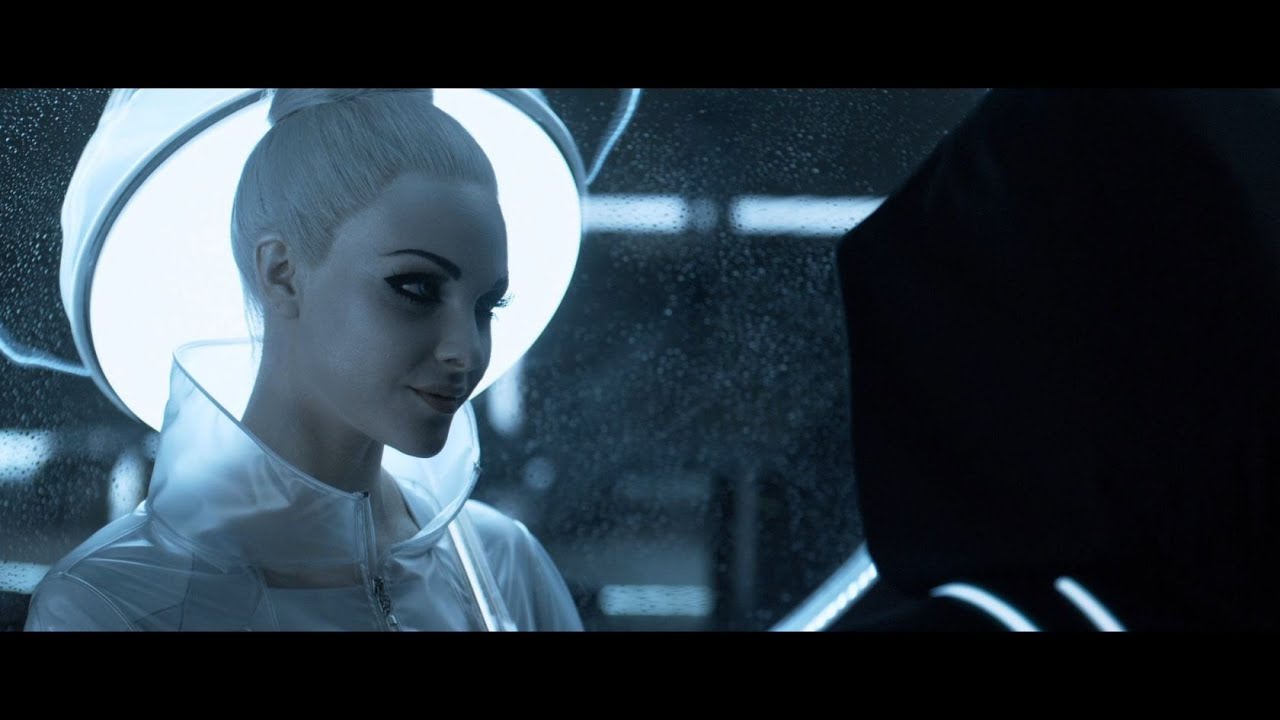 Tron: Legacy End of Line entrance scene (chaos, good news) - YouTube