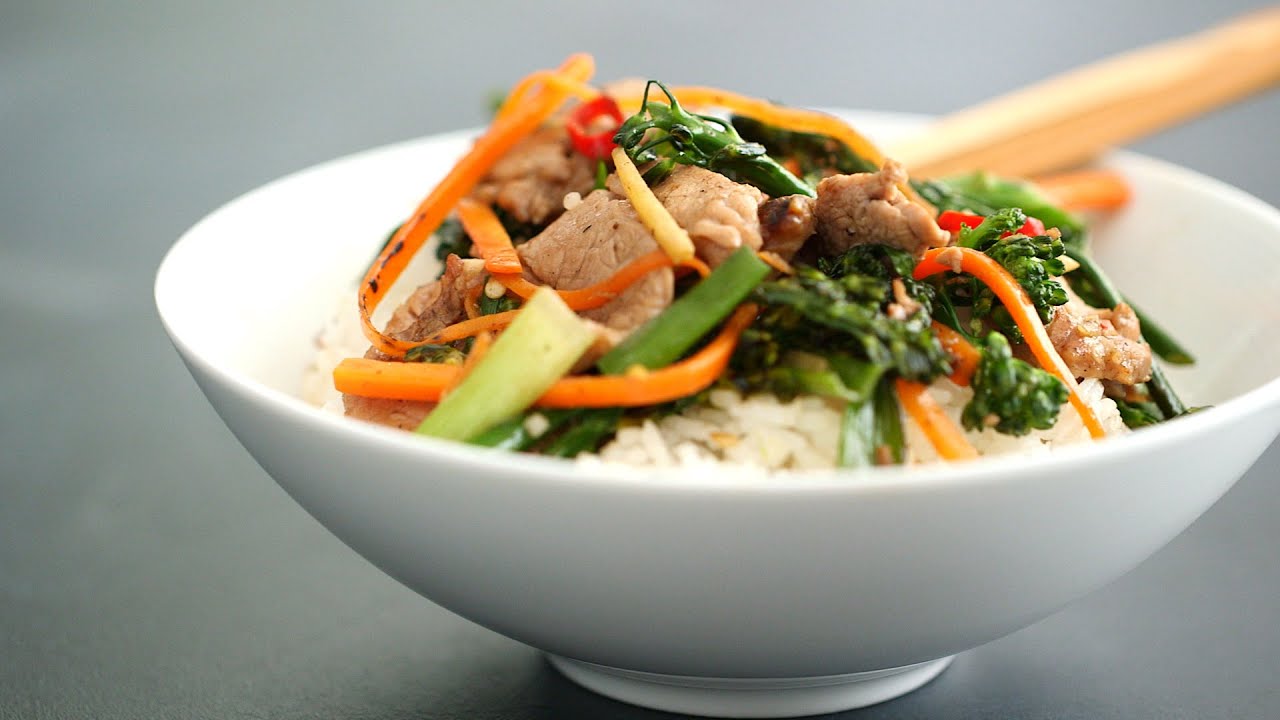 The Secret to the Perfect Stir-Fry - Kitchen Conundrums with Thomas ...