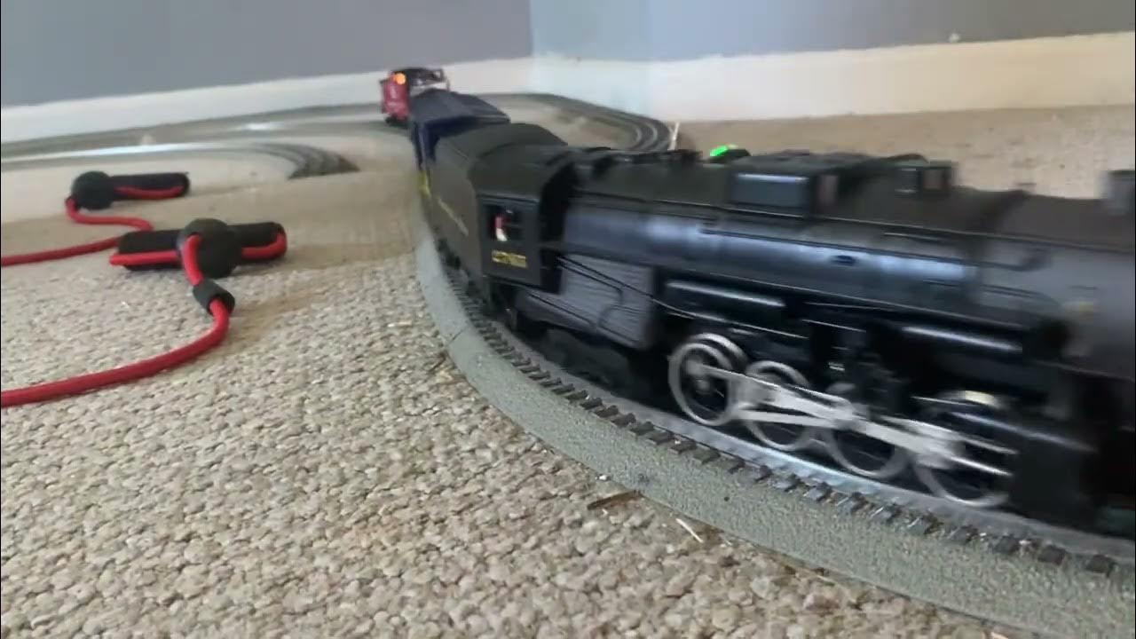 Running my Lionel train - YouTube