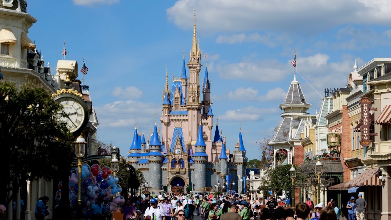 Magic Kingdom 2025 Beautiful Day Sights & Sounds in 4K | Walt Disney ...