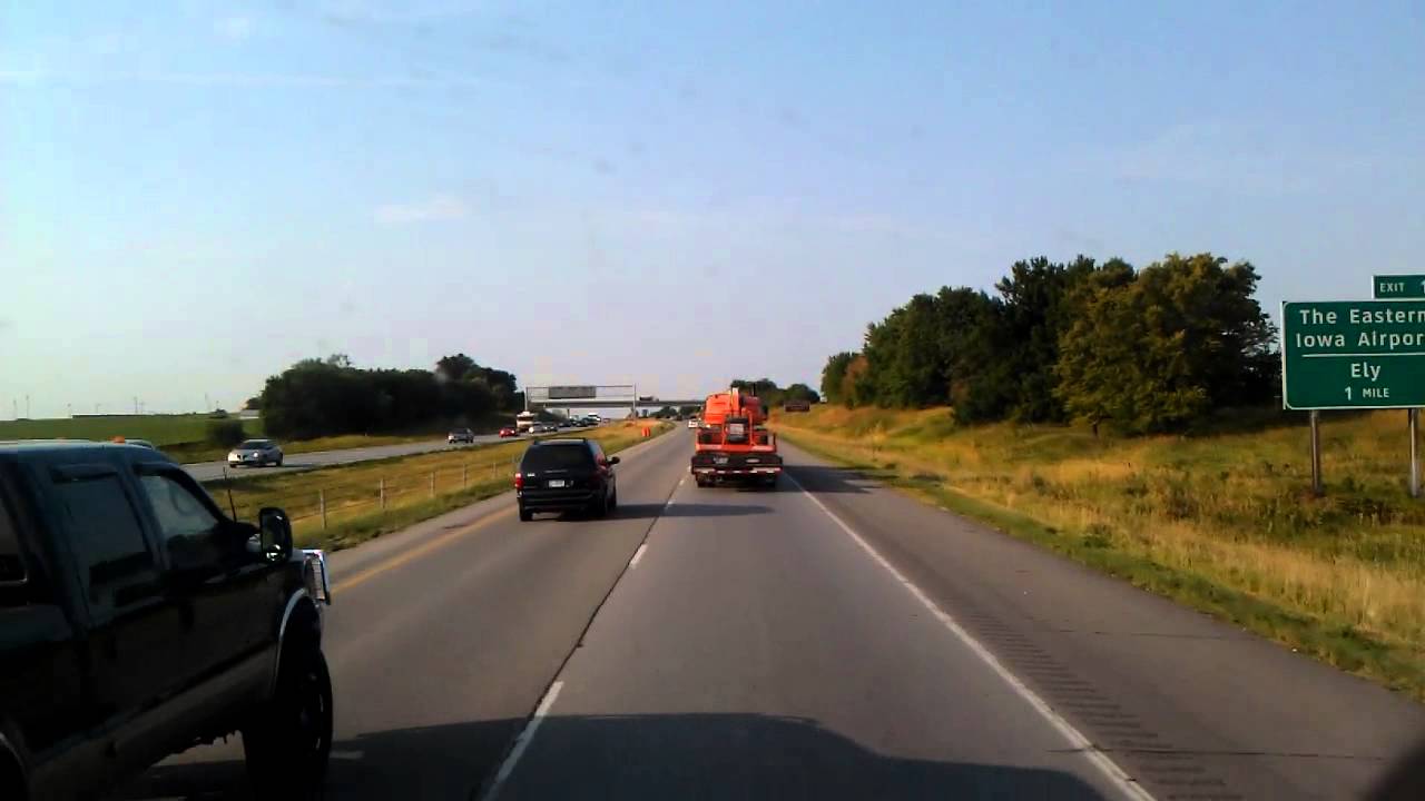 Cedar Rapids, Iowa on US Highway 151 South - YouTube