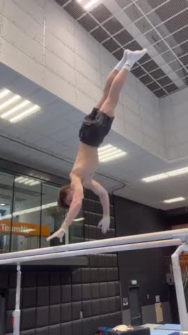 pbar performance with a perfect stand - YouTube