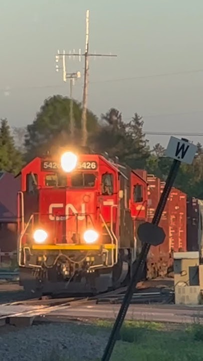 CN 5426 Northbound L563 blowing horn through Ladysmith, WI - YouTube