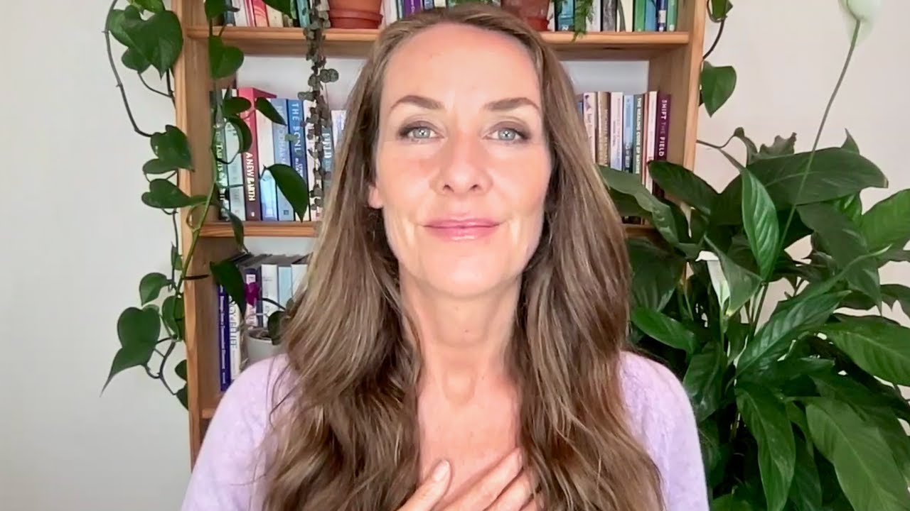 Light Language activation - cosmic light code influx and heart opening ...