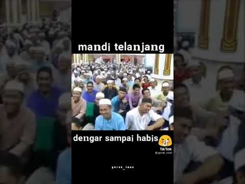 MANDI TELANJANG