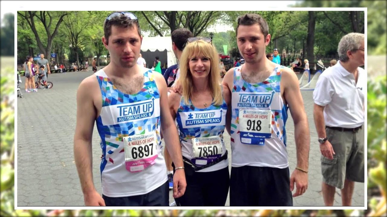 Twins With Autism Run to Make a Difference - YouTube