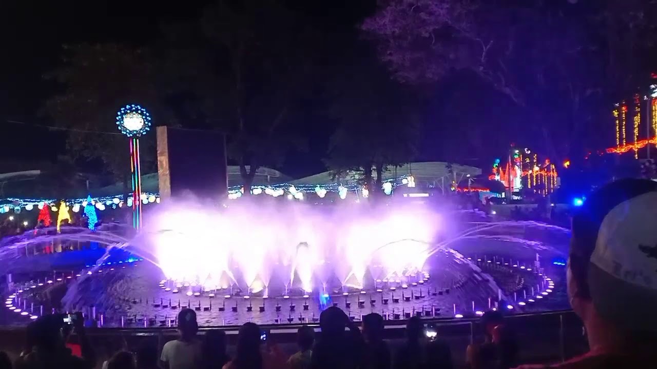 Pagadian Dancing Fountain / Merry Christmas - YouTube