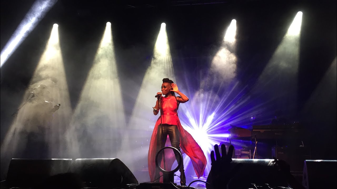Morcheeba - Otherwise (Live @Prinzenbar Docks, Hamburg 2018) HD - YouTube