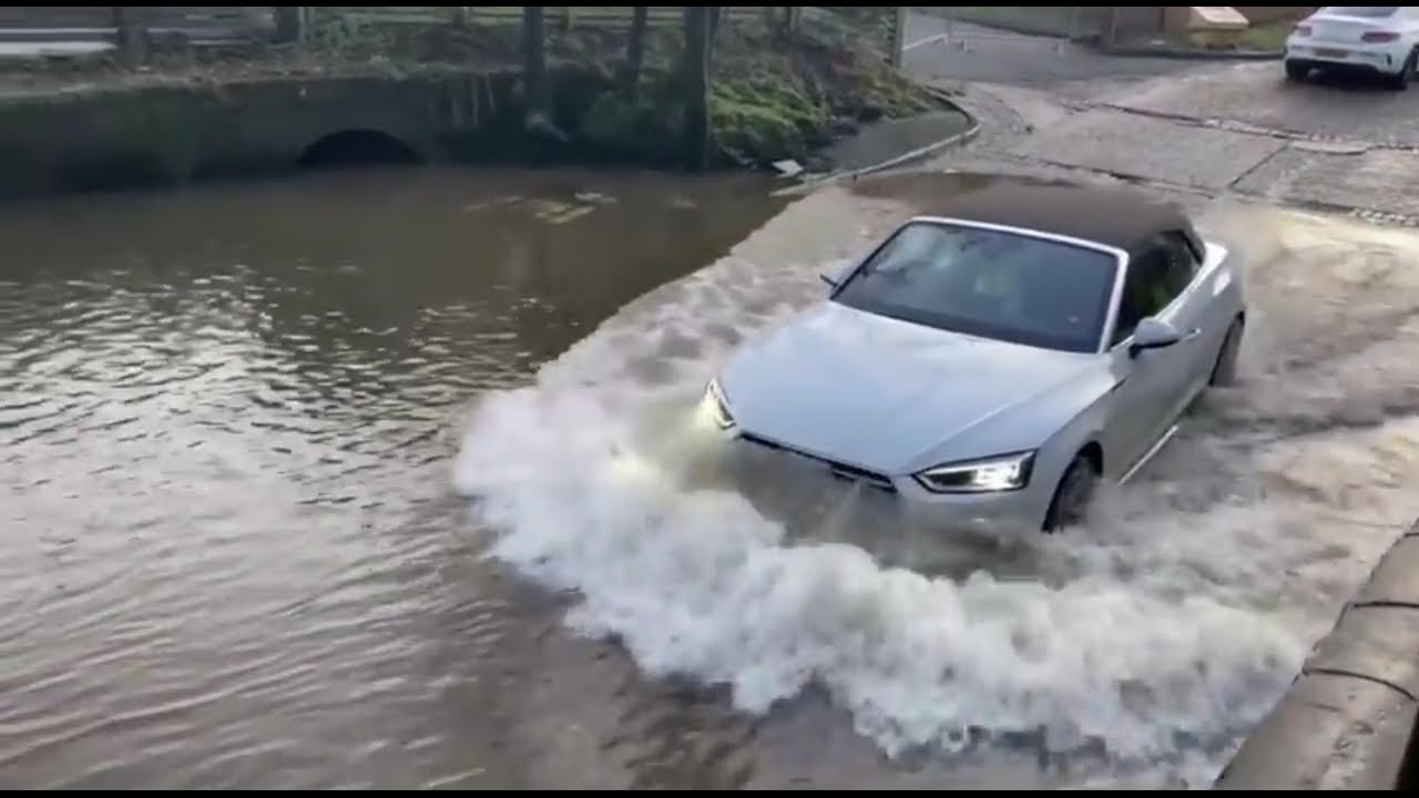 Rufford Ford - Vehicles vs flooded ford compilation #16 - YouTube