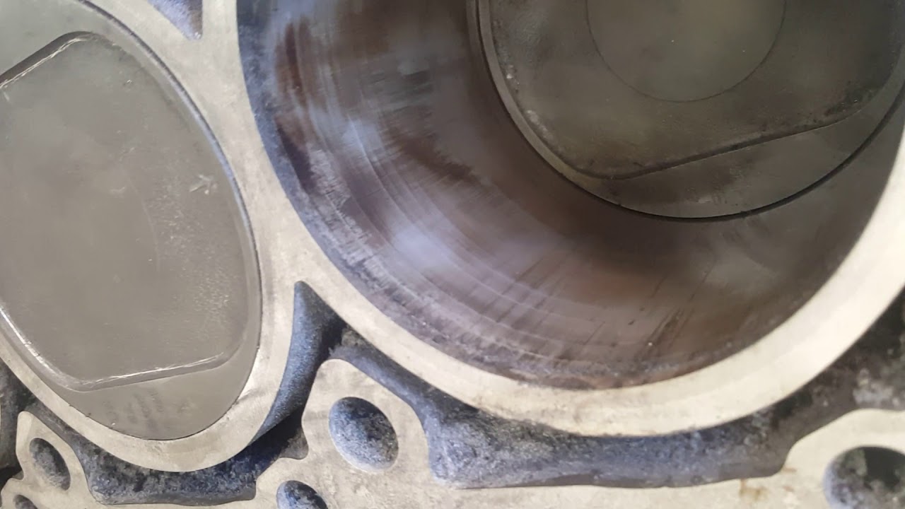 Mercedes Benz engine m113 - YouTube