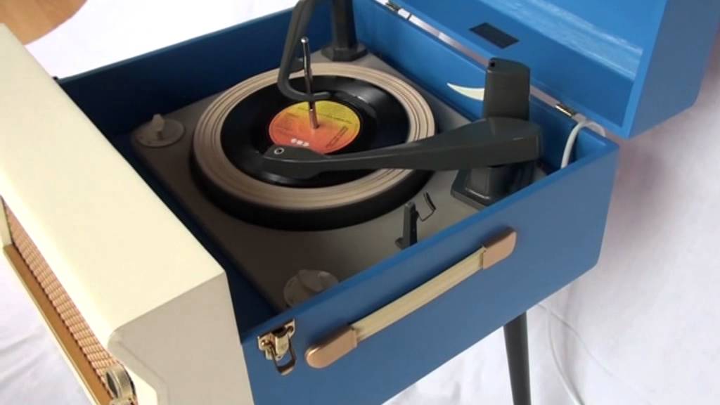 Dansette Major 21 Deluxe record player - YouTube