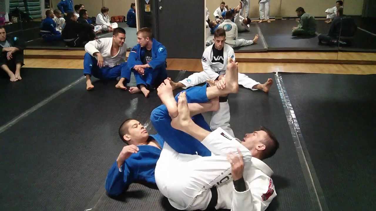 Island Top Team BJJ- Rolling Back Attack Seminar Pt 1 - YouTube