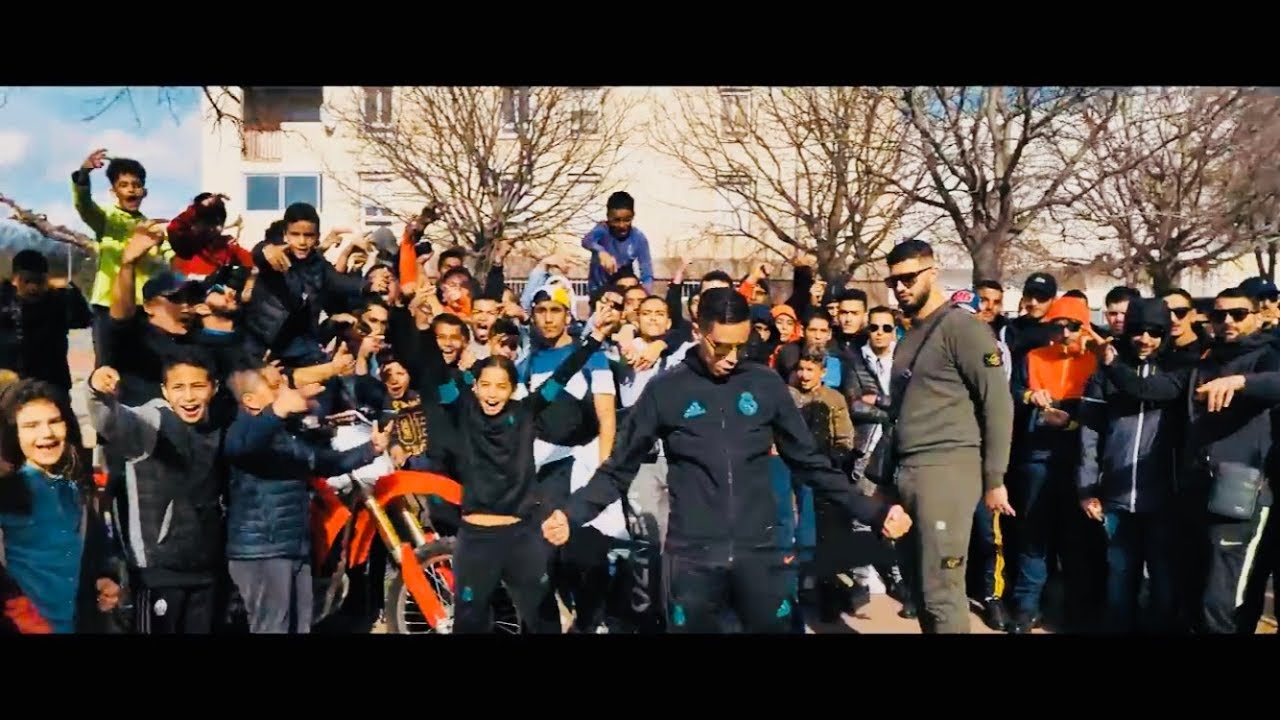 Biwai ft. Kamikaz - J'encaisse (Clip Officiel) - YouTube