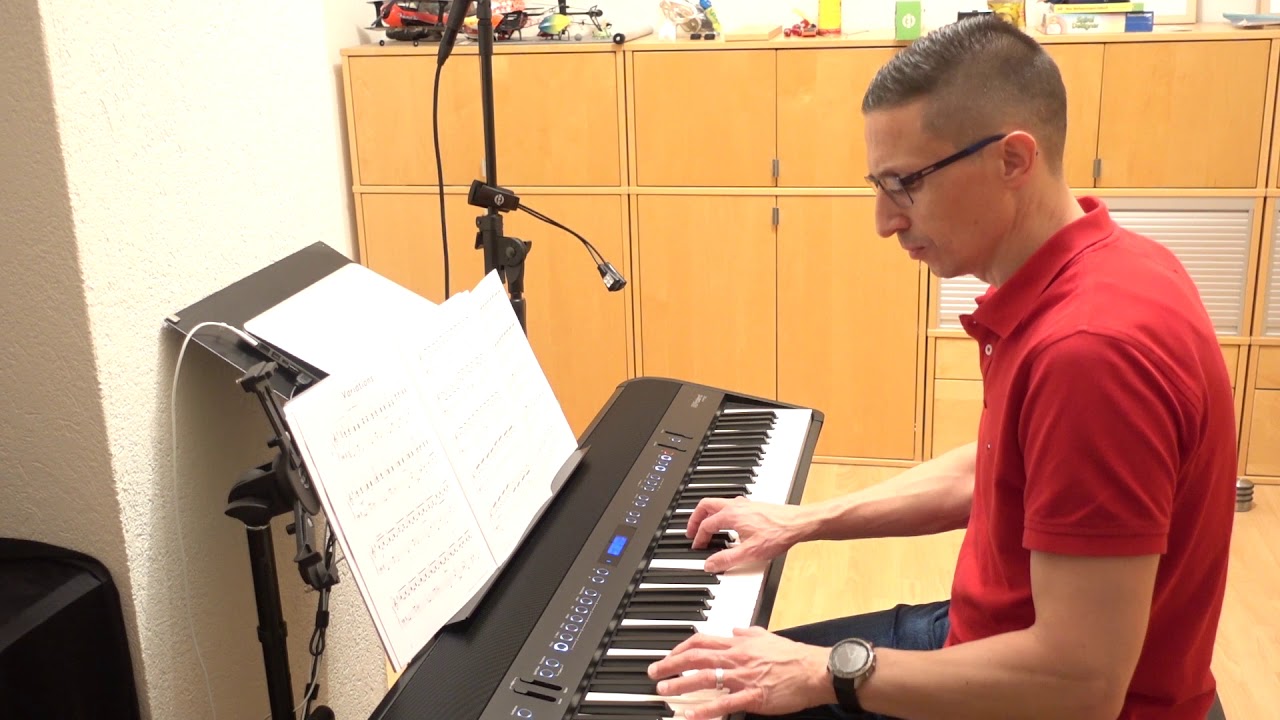 Variations - Daniel Hellbach (Piano) - YouTube