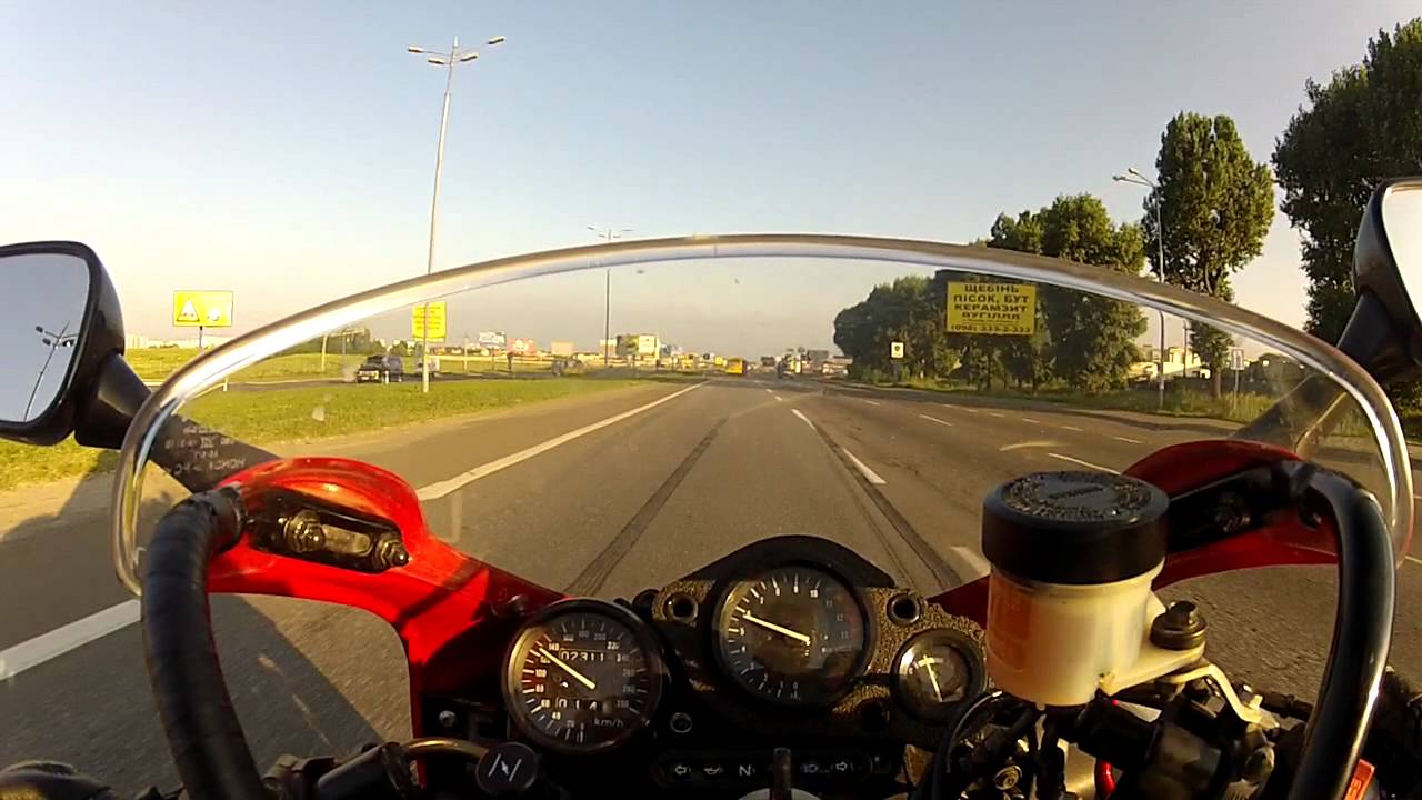 Old FireBlade. Honda CBR900RRV - YouTube