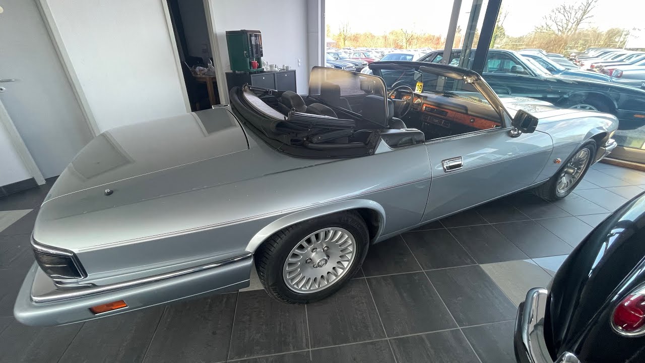Jaguar XJS 6L V12 Cabriolet - YouTube