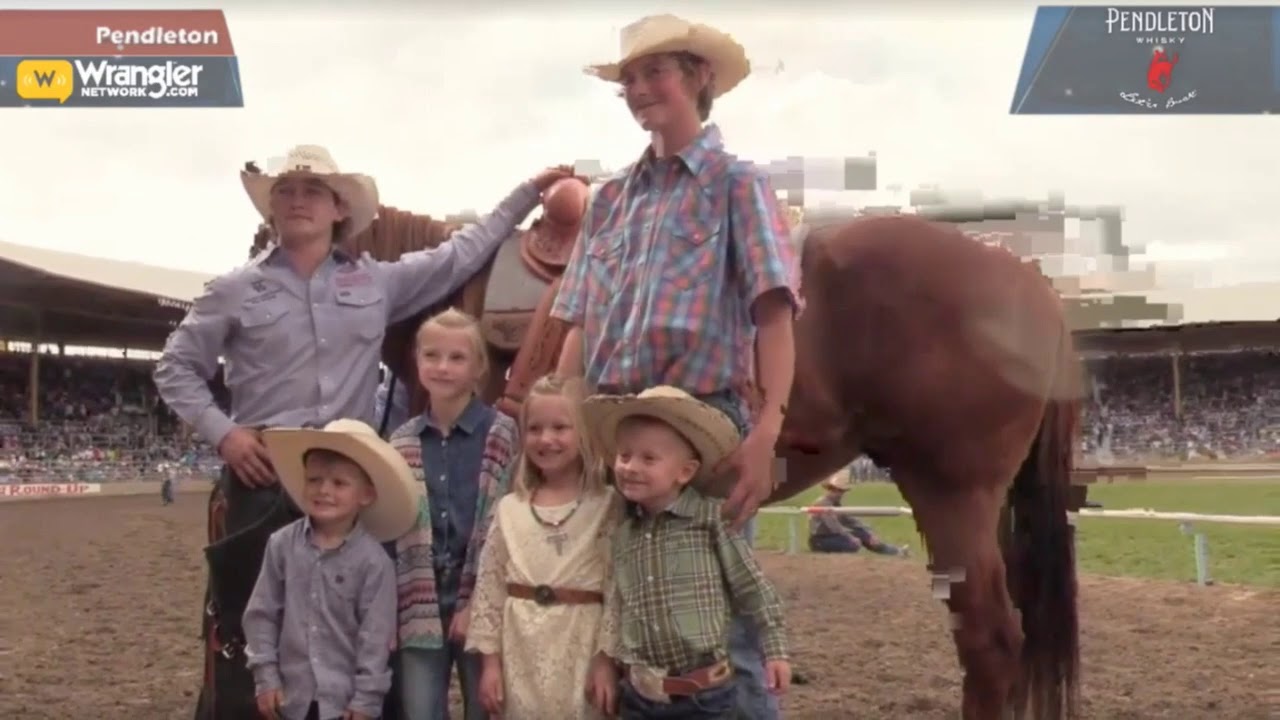 Colt Gordon Wins 2019 Pendleton Round-Up - YouTube