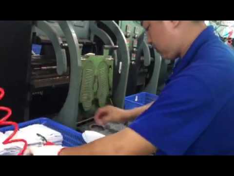 Full Automatic Rubber Outsole Press Machine - YouTube
