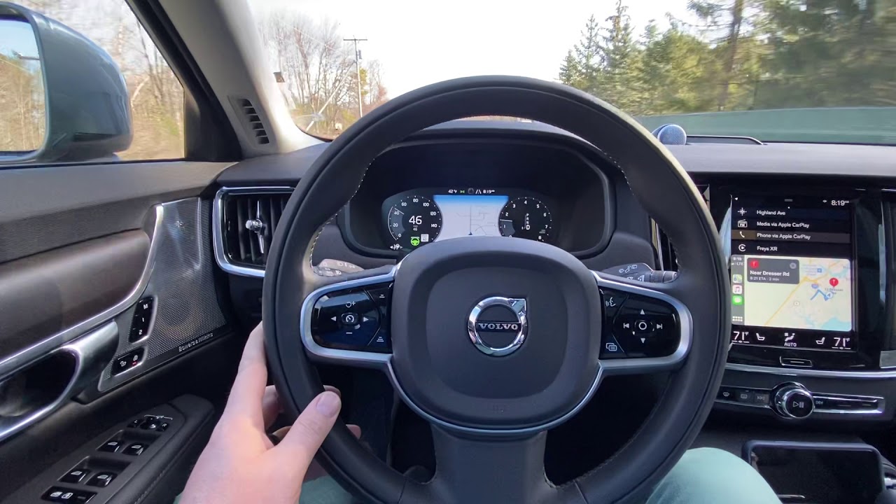 Demo of Volvo Semi Autonomous Drive w/ Pilot Assist - YouTube