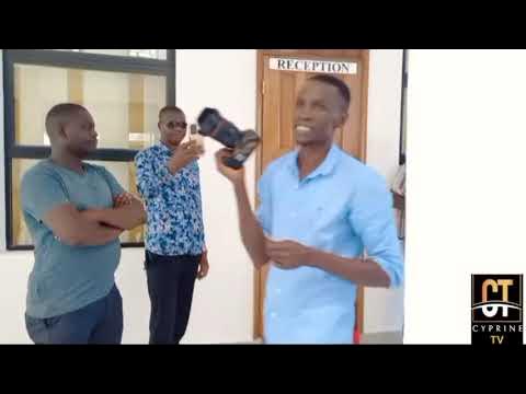 PASTOR EZEKIEL MEETS RAILA ODINGA FIRST TIME IN HIS MULT MILLION MANSION IN MAVUENI KILIFI ...