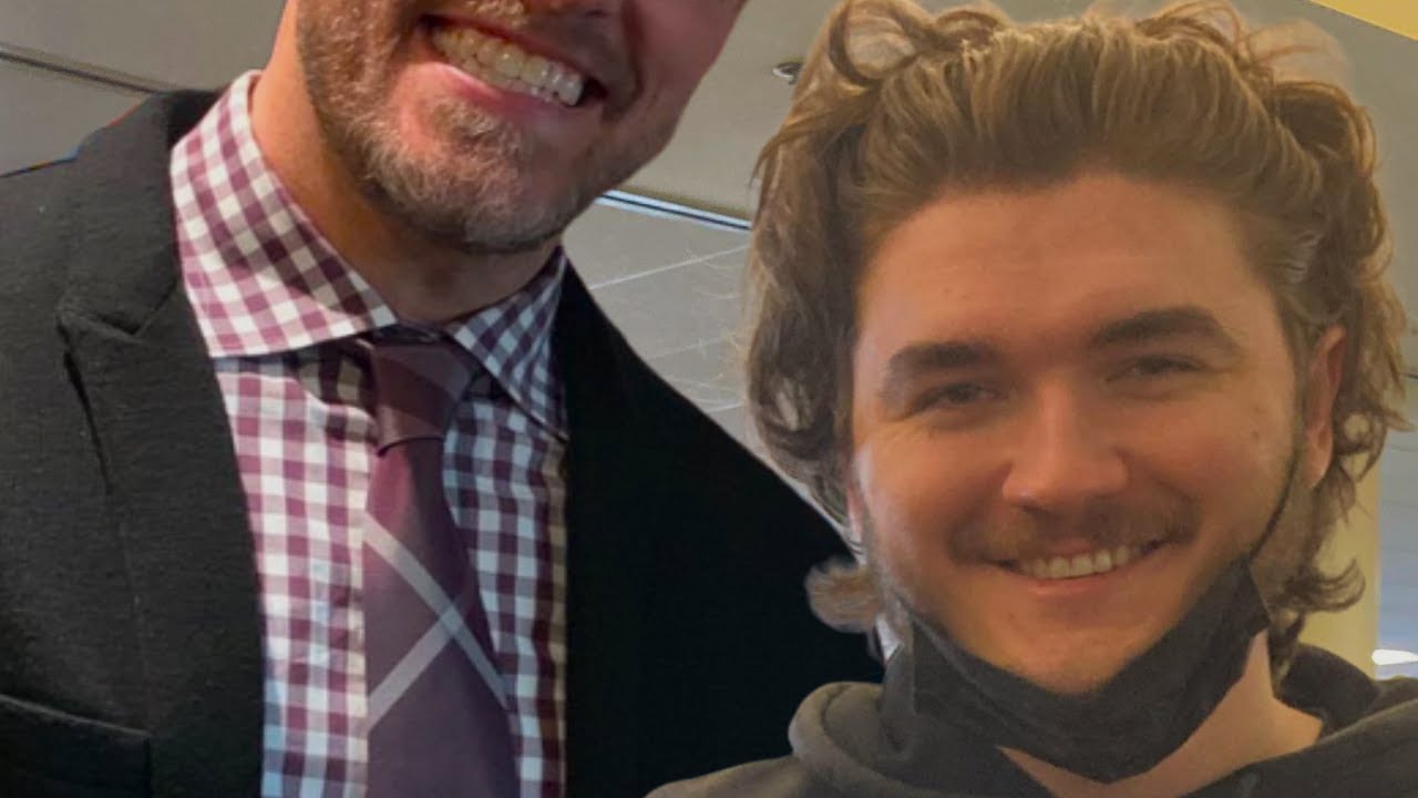 Jschlatt's Dad is 6'7 - YouTube