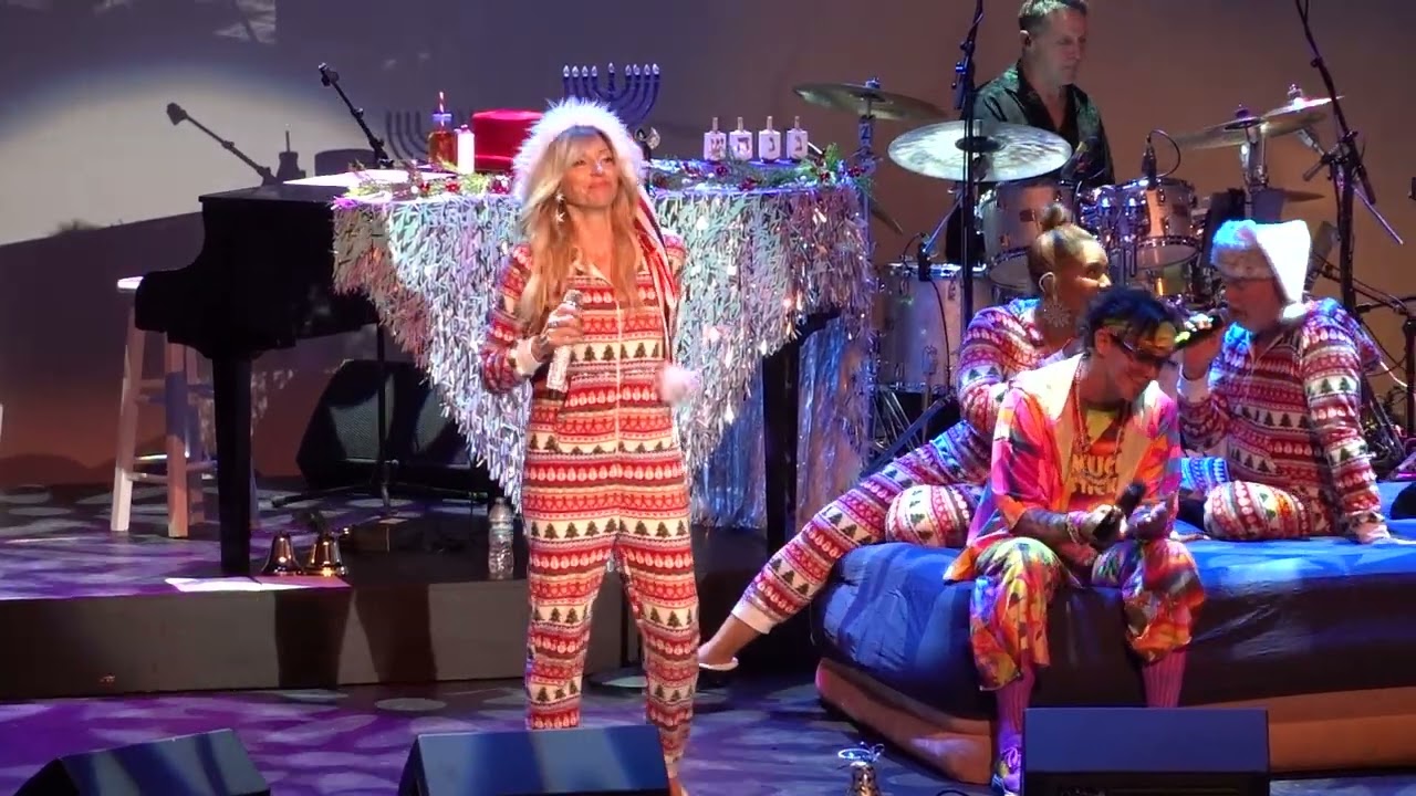 Debbie Gibson Rose Parade 2024