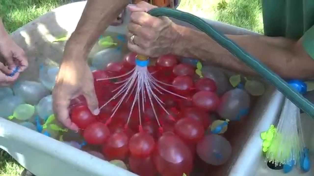BALLOON BONANZA FAIL? WATER BALLOON FIGHT! - YouTube