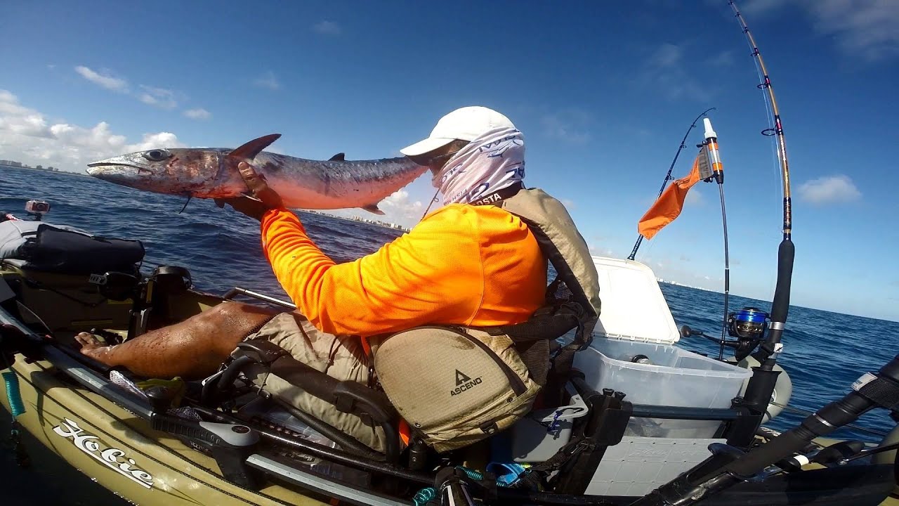 Offshore Kayak Fishing live bait - Kingfish - Dania Beach - YouTube