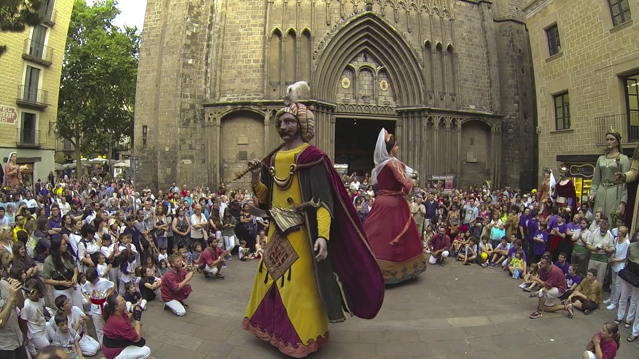 Gegants del Cós del Bou o vells de Tarragona - Festes Quinquennals dels ...
