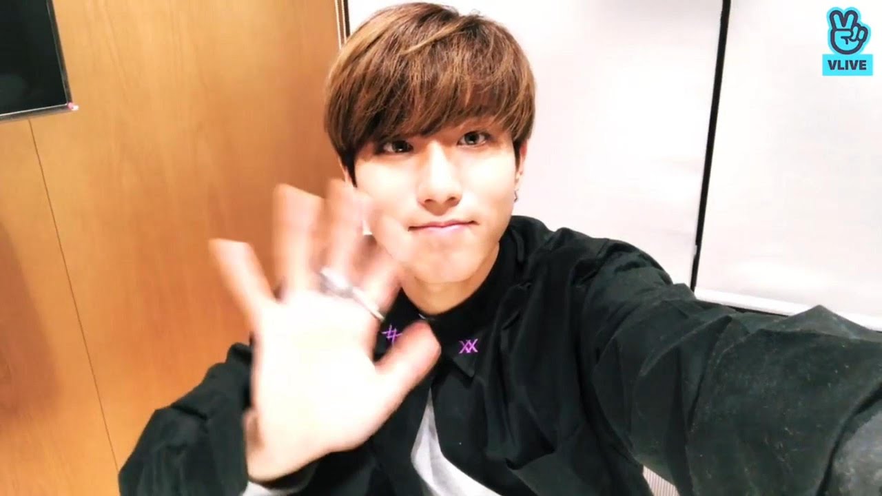 [ Stray Kids ] Han's vlive Ep:02 [ Eng Sub ] - YouTube