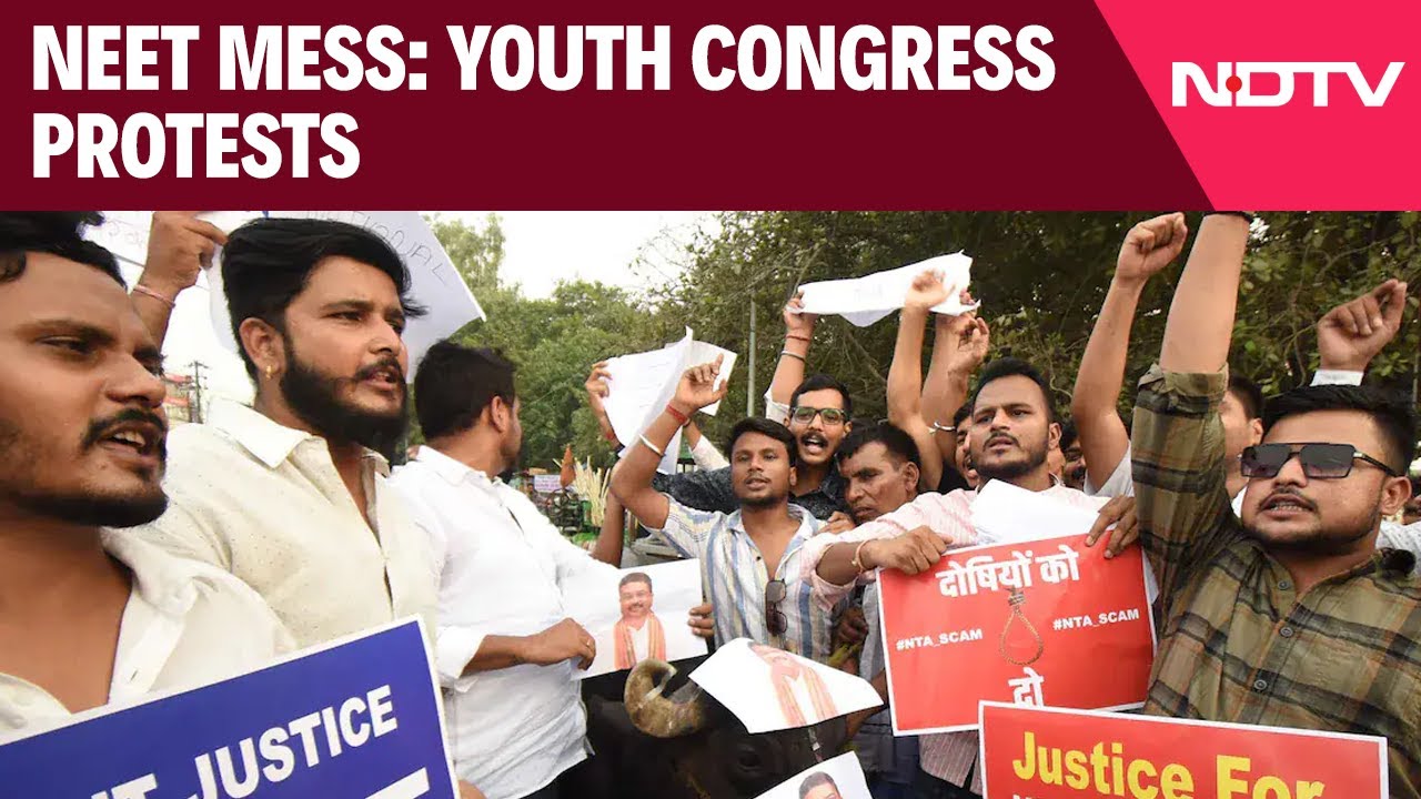 NEET Paper Leak | NEET Mess: Youth Congress Protests - YouTube