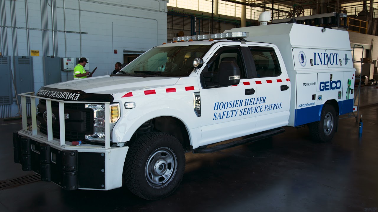 Hoosier Helpers Truck Wrap Time Lapse - YouTube