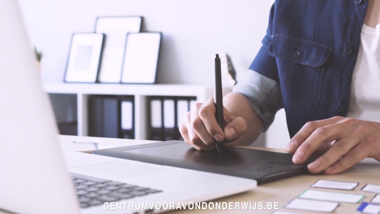 Cursus Indesign - YouTube