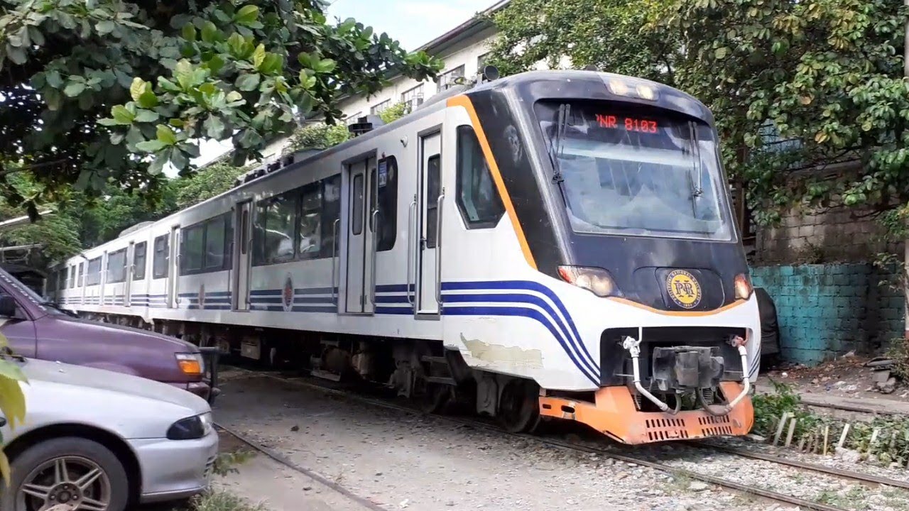 PNR INKA DHMU 8103 & DEL 921 In Tayuman Crossing - YouTube