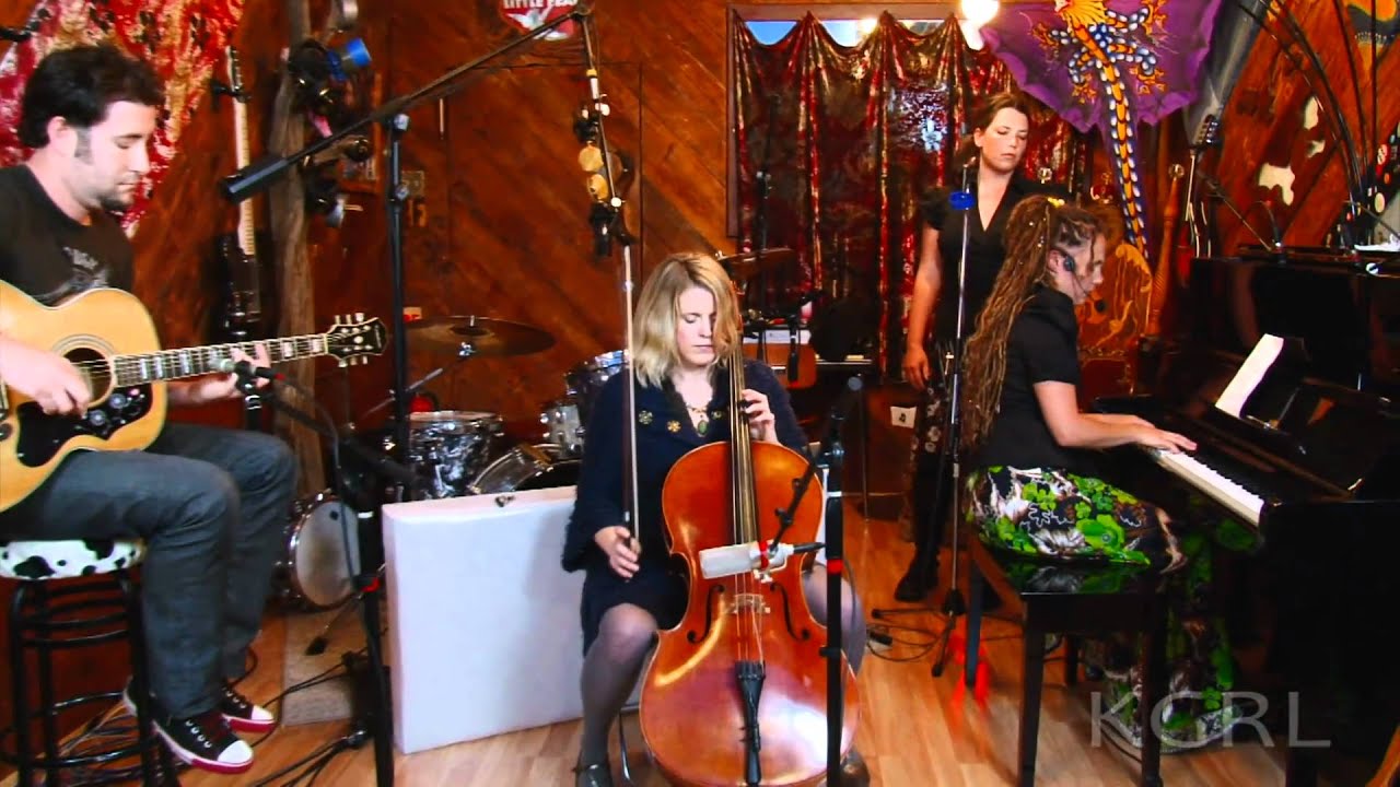 Sheila Nicholls - Lay Low (KGRL FPA Live Session) 1080p HD - YouTube