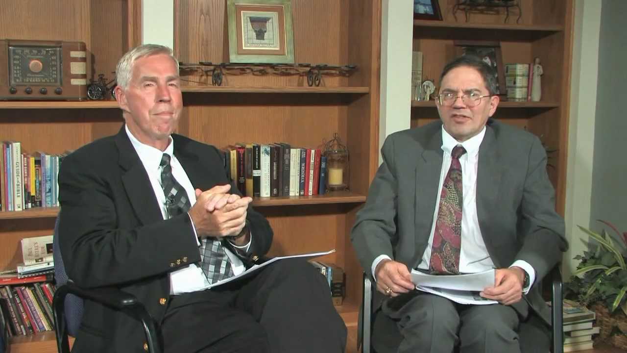 Review of Walter Martin's Book on Roman Catholicism Part 1: Is Romanism ...