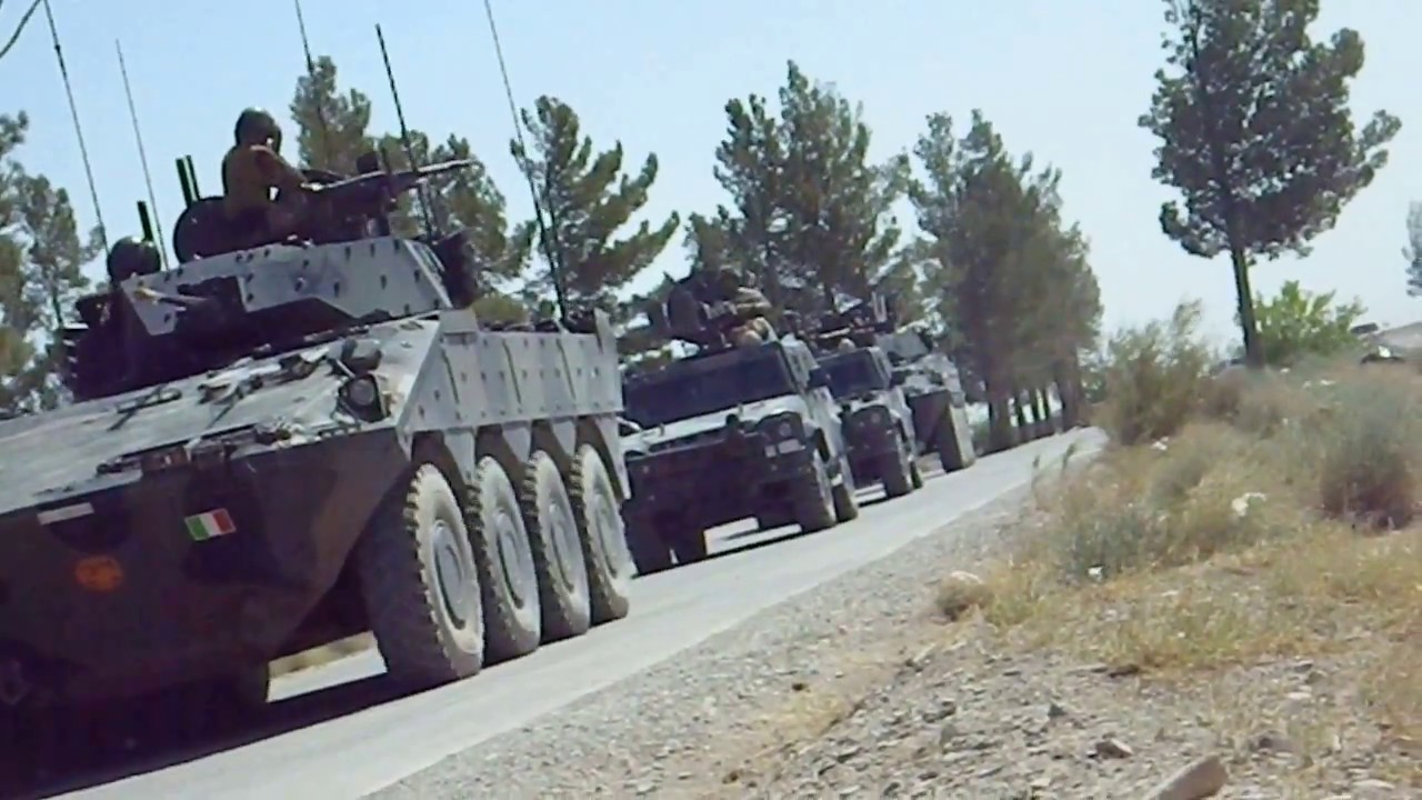 Italian Convoy - Afghanistan - YouTube
