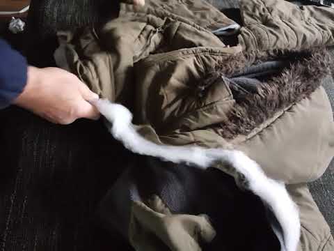 Eine alte jacke meiner Tochter wird zerfetzt .